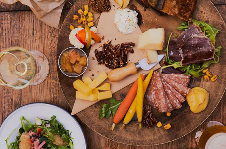 WSLA: Tabula Rasa - Wine & Spirits Magazine